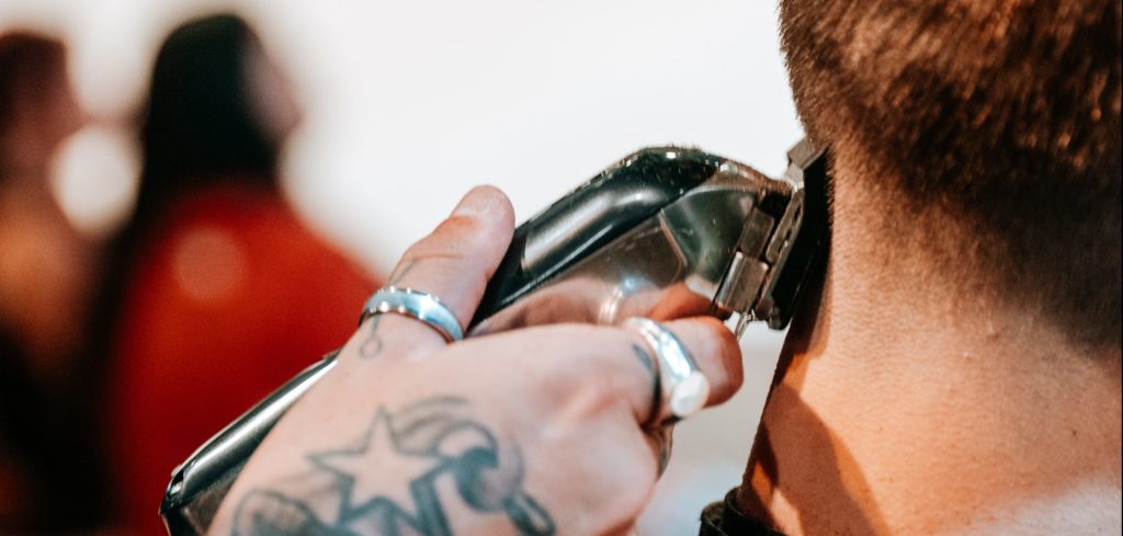 Cordless Senior Clipper | Barbers Haircutting Tools | Wahl UK