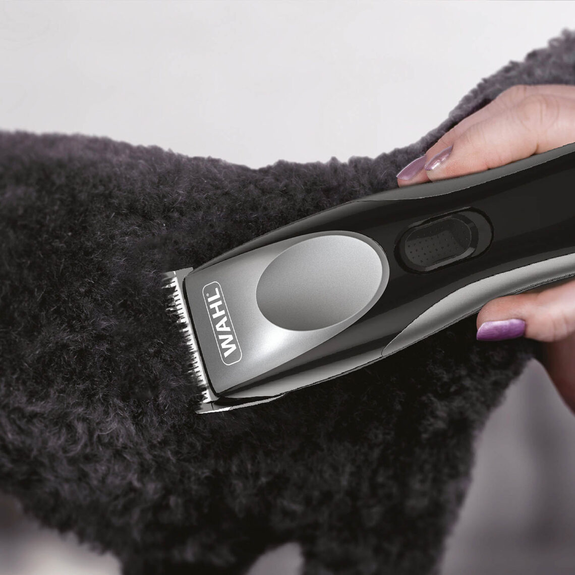 Wahl Rechargeable Pet Clipper | Cordless Dog Clippers | Home Grooming