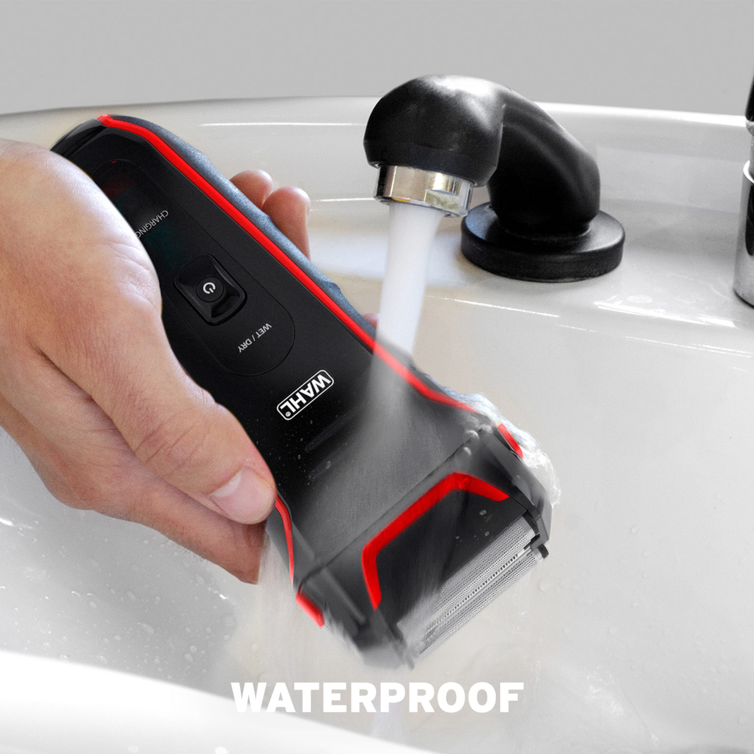 Clean and Close Electric Shaver Plus | Shavers for Men | Wahl UK